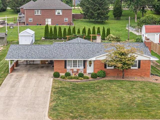 1548 Gregory Ln, Jasper, IN 47546