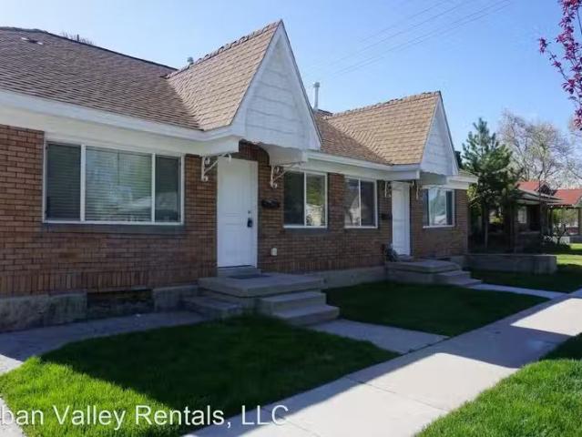 1548 S. 500 E. 1546 S. 500 E