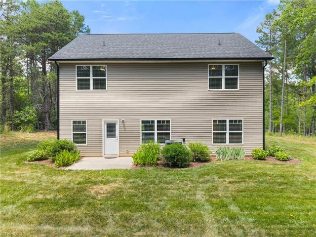 1548 S Peace Haven Road