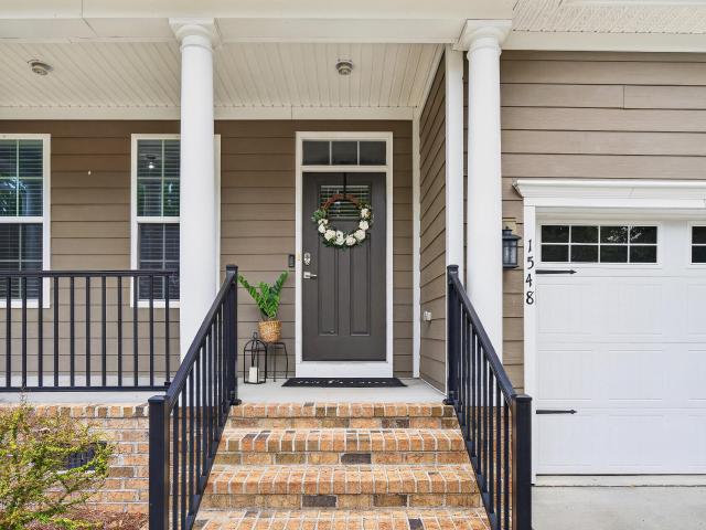 1548 Tice Hurst Lane