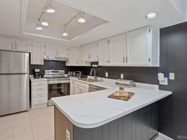 15491 E Wyoming Dr Unit G, Aurora, CO 80017