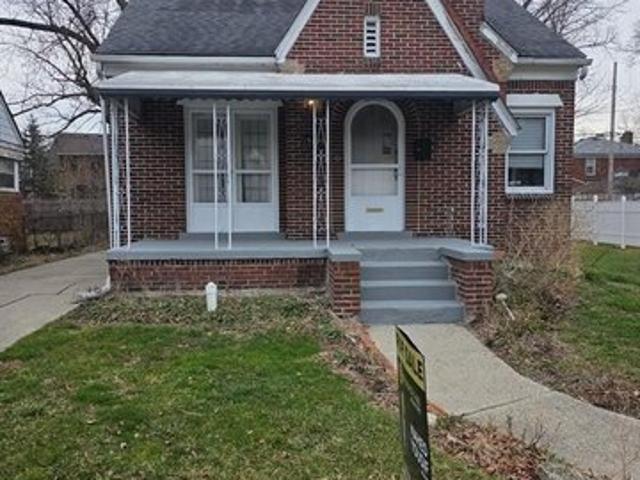 15496 Minock St, Detroit, MI 48223