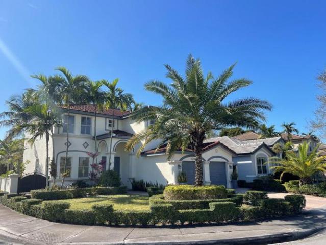 15496 SW 25th Terrace, Miami, FL 33185