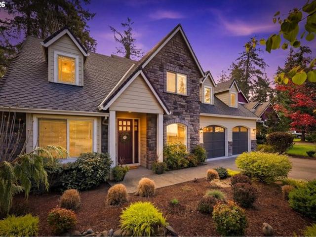 15498 SE River Forest Dr, Milwaukie, OR 97267