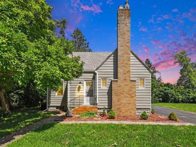 1549 Broadway, Benton Harbor, MI 49022