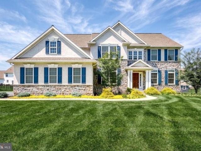 1549 Cambridge Dr, Lebanon, PA 17042