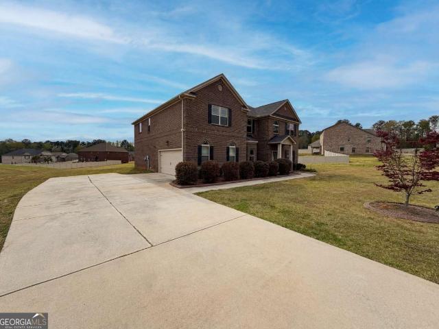 1549 Harlequin Way