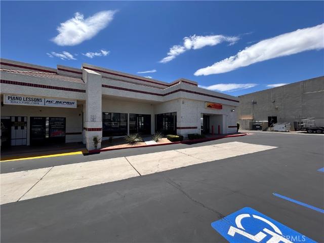 15403 Anacapa Rd