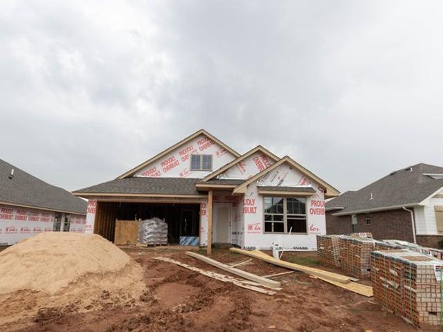 15400 Bedford Rd, Edmond, OK 73013