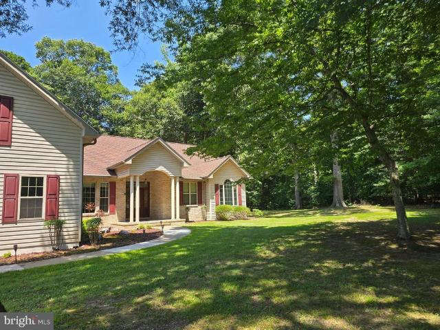 15401 Jamies Way