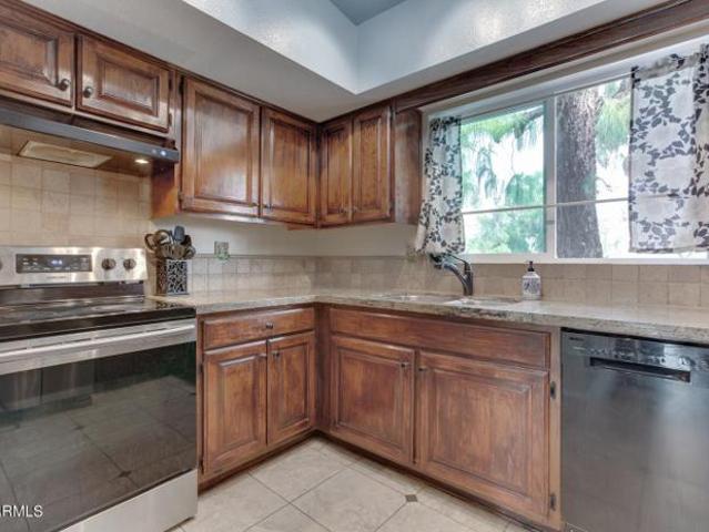 15402 N 28th St #235, Phoenix, AZ 85032