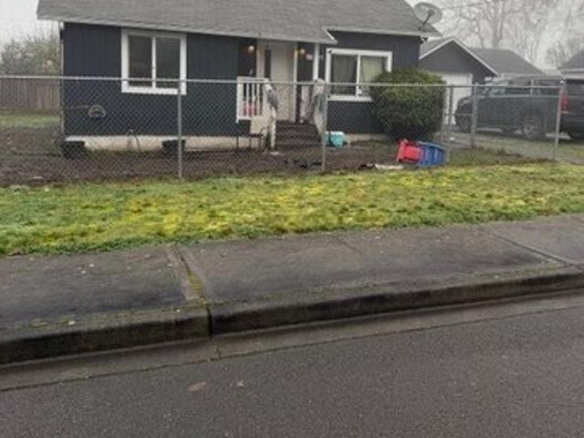 15406 Grant Ave SW, Lakewood, WA 98498