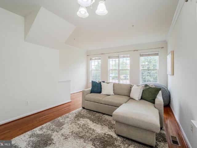 15409 Rosemont Manor Drive
