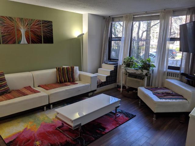 1540 N State Parkway # 1C