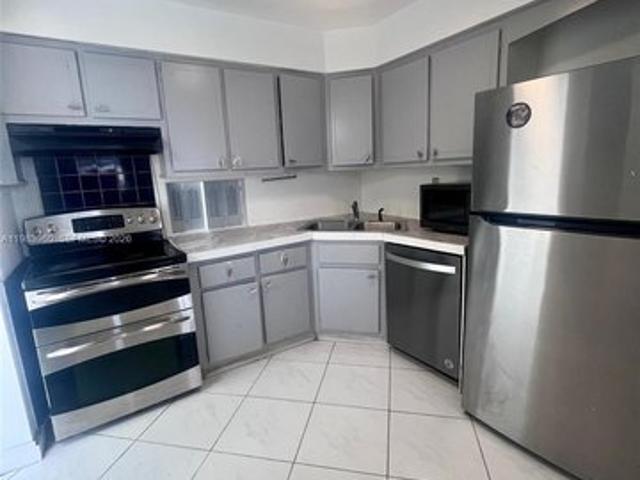 1540 NE 191st St Apt 321, Miami, FL 33179