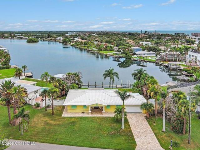 1540 Bay Shore Dr, Cocoa Beach, FL 32931