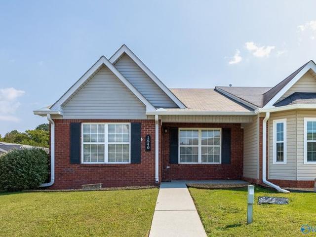 1540 Berkley St SW, Decatur, AL 35603
