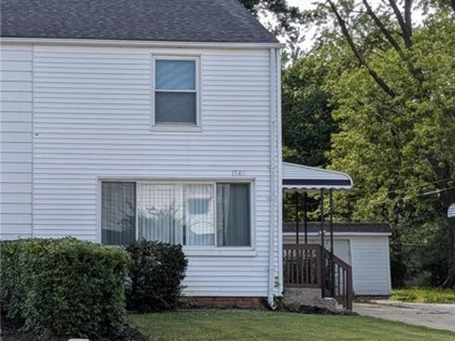 1540 E 256th St, Euclid, OH 44132