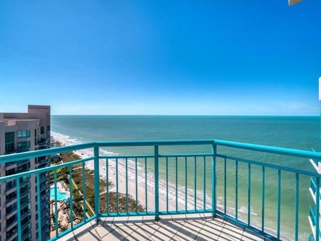 1540 Gulf Blvd #PH4, Clearwater, FL 33767