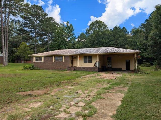 1540 Hooks Lake Rd, Gadsden, AL 35901