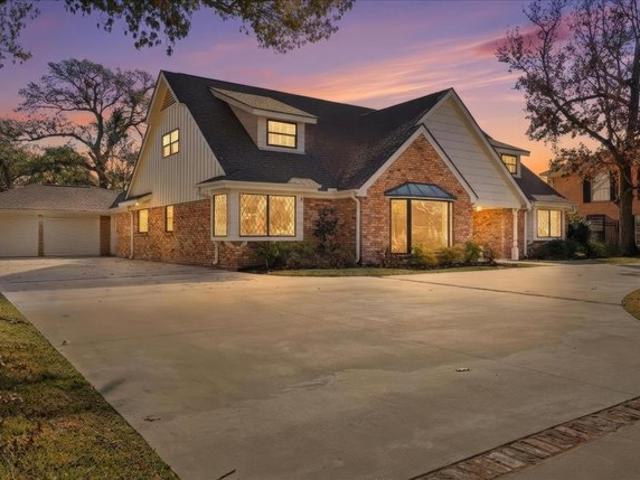 1540 Infinity Ln, Beaumont, TX 77706