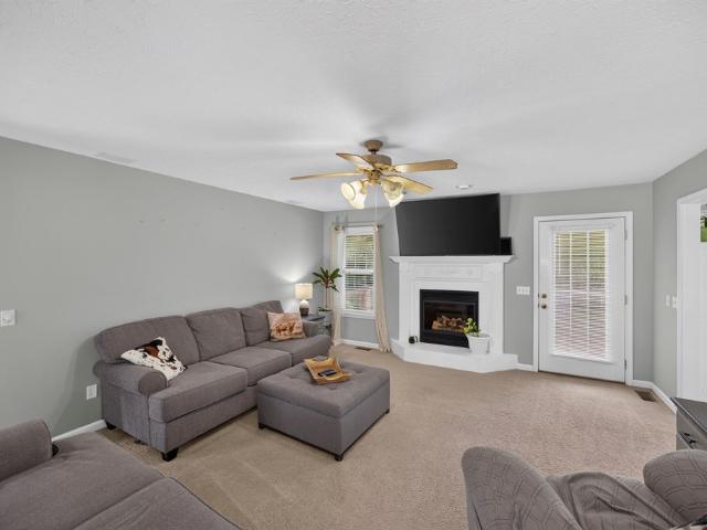 1540 Little John Lane