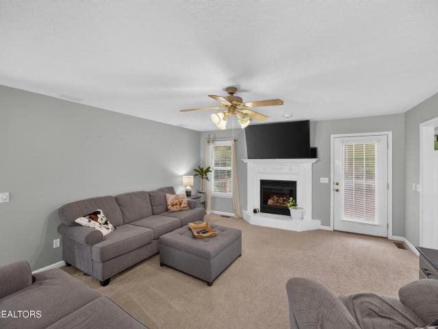 1540 Little John Lane