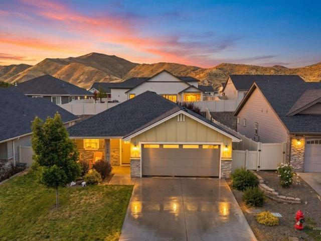 1540 Panama Ave, Emmett, ID 83617