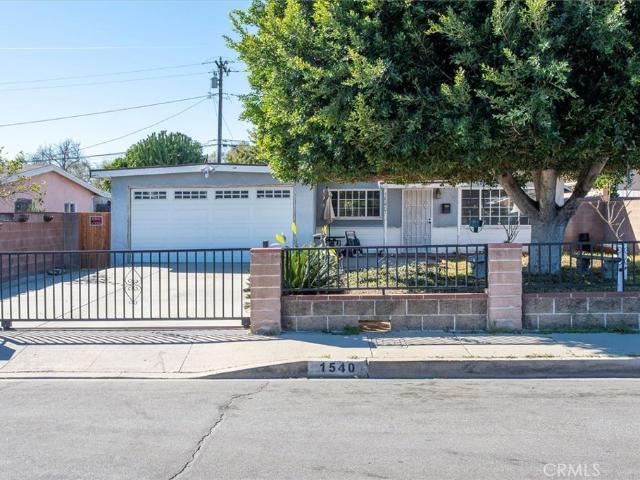 1540 Pico St, San Fernando, CA 91340 | MLS #SR25269 | Compass