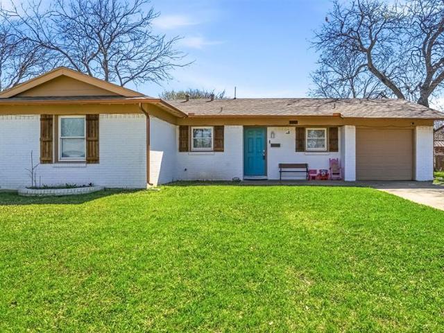 1540 Roma Ln, Fort Worth, TX 76134 | MLS #21207 | Compass