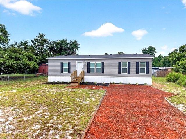 1540 SE 187th Ave, Silver Springs, FL 34488