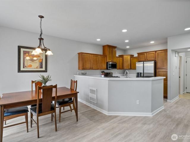 1540 th Ave W 34H, Lynnwood, WA