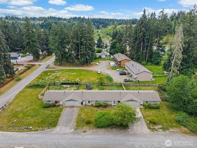 1540 th Ave E, Puyallup, WA 98375