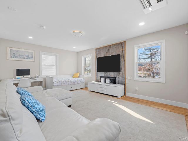 1540 th Avenue