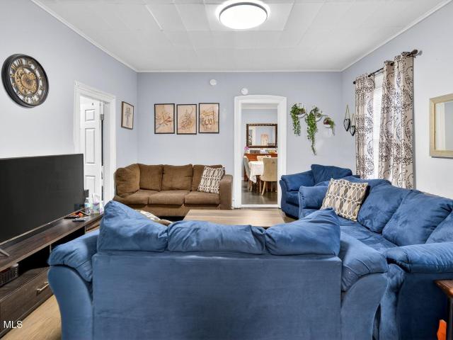 1540 8th Ave, Watervliet, NY 12189 | MLS #202617 | Compass