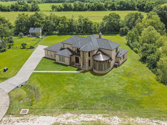 15410 Rosemary Lane