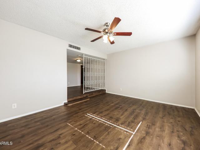 15412 N 55TH Drive