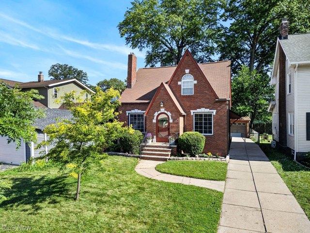 15416 Lakewood Heights Blvd, Lakewood, OH 44107