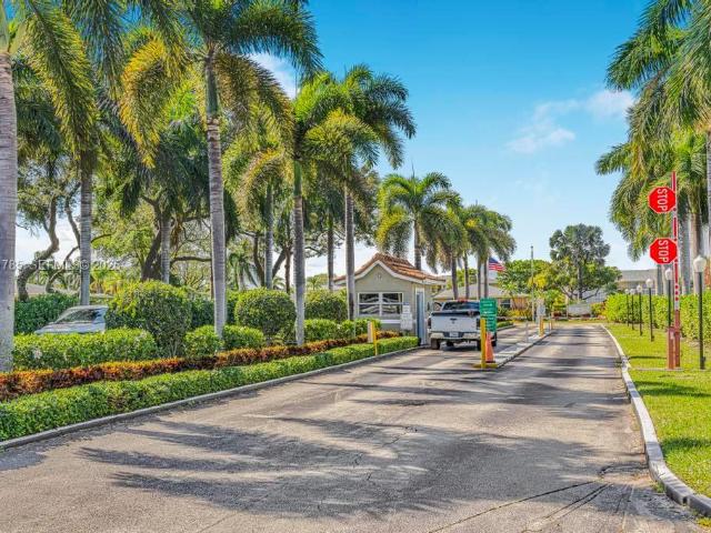 1541 NW 18th Ave, Unit 101, Delray Beach, FL 33445 | MLS #A11931