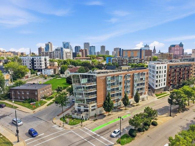 1541 N Jefferson St Unit 201, Milwaukee, WI 53202