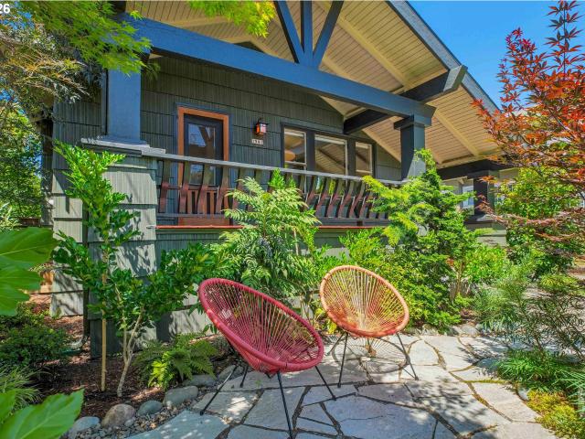1541 NE 49TH AVE