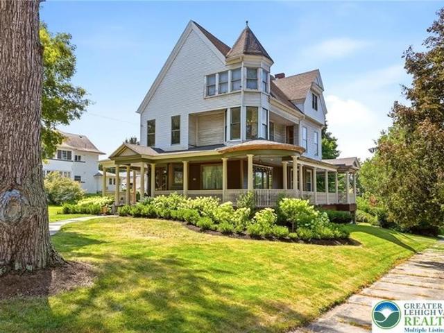 1541 Adams Ave, Scranton, PA 18509