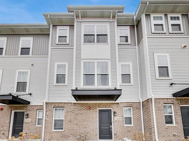 1541 Cooper St, Des Plaines, IL 60018 | MLS #12625 | Compass