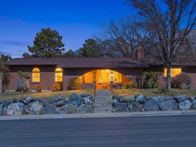 1541 E Blackhawk Dr S, Pleasant Grove, UT 84062