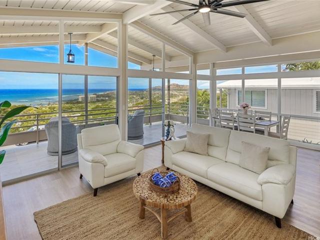 1541 Laukahi St, Honolulu, HI 96821