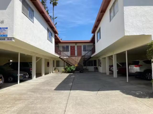 1541 Russell St, Berkeley, CA 94703