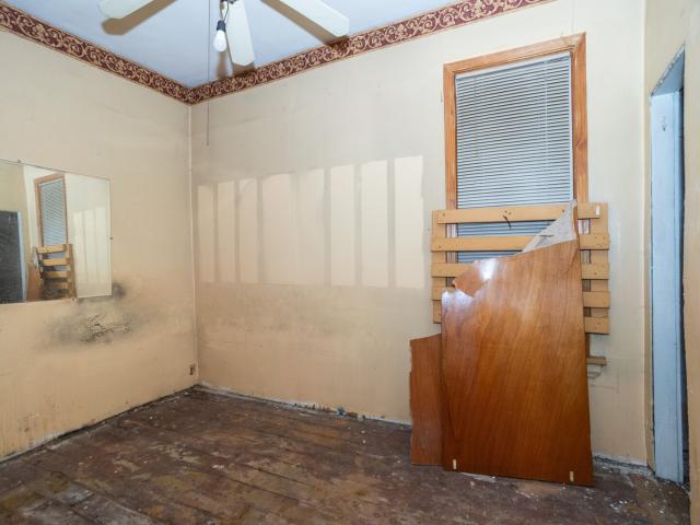 1541 W Marquette Road
