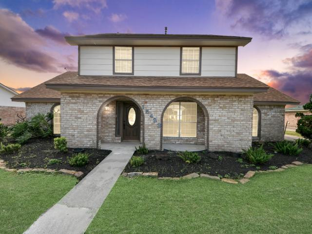 15423 Ridingwood Dr, Houston, TX 77489 | MLS #62483 | Compass
