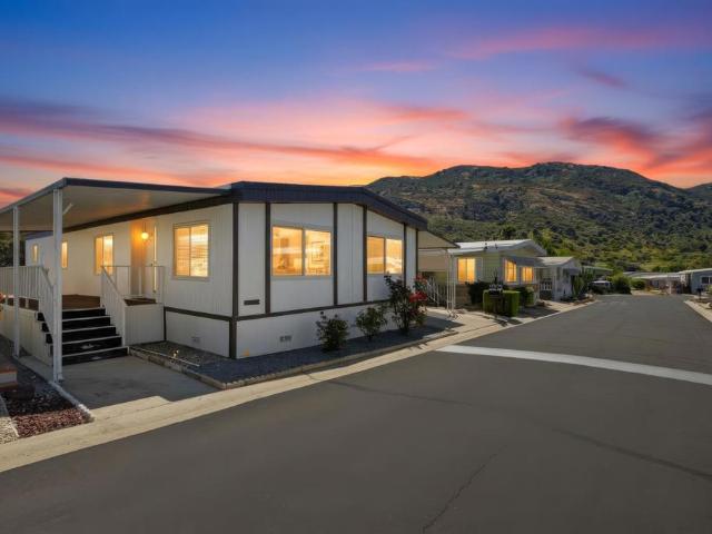15420 Olde Highway 80 20