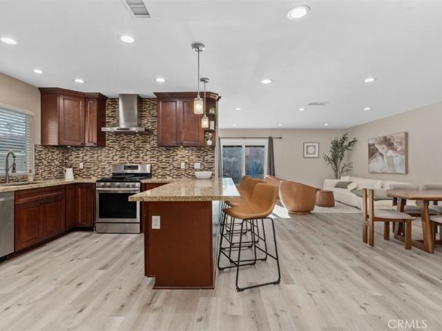 15421 Cedarwood